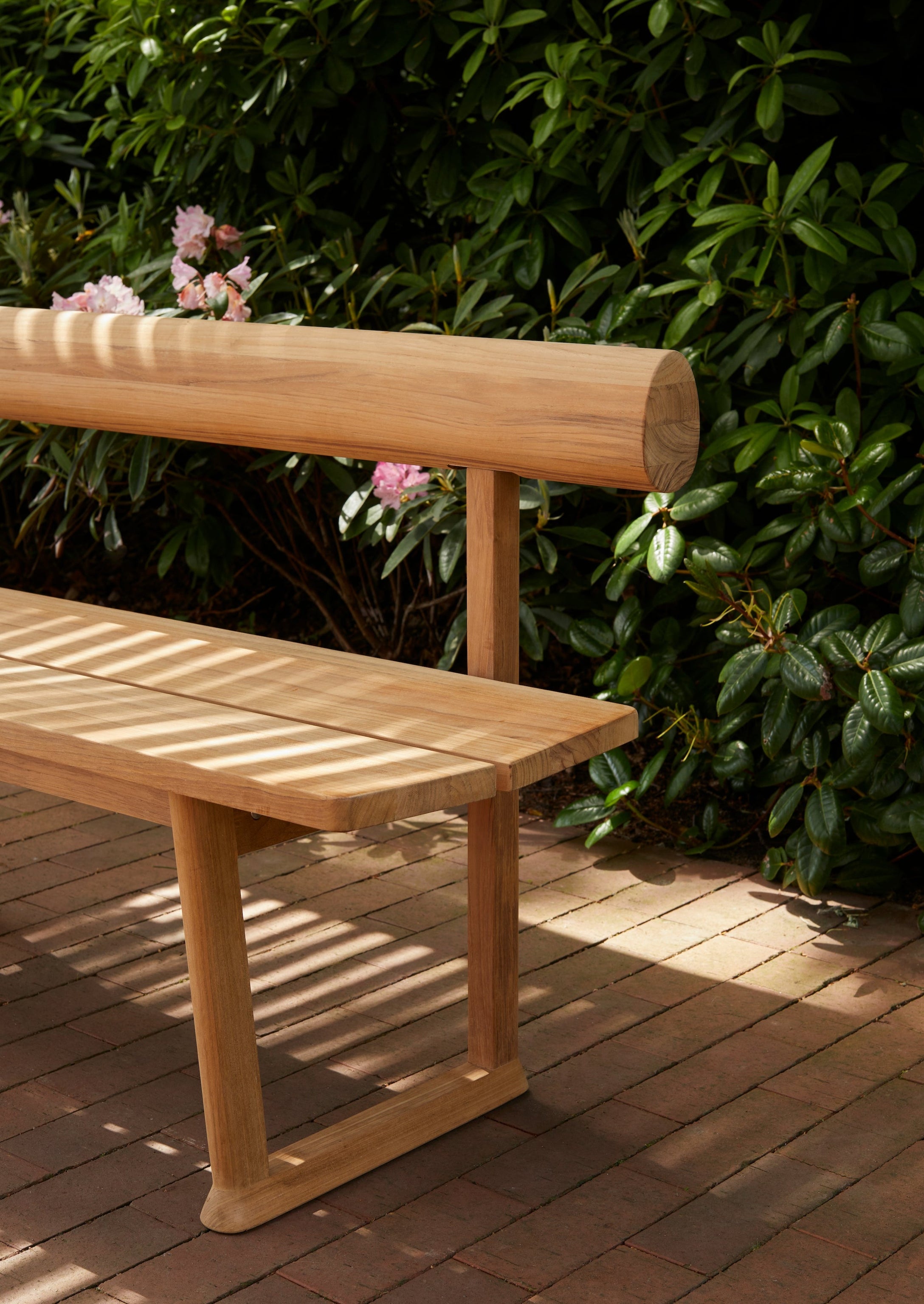 Banco Bench | Fritz Hansen – Oski and Lottie